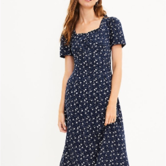 LOFT | Dresses | Nwt Loft Navy Blue Dress With White Flowers | Poshmark